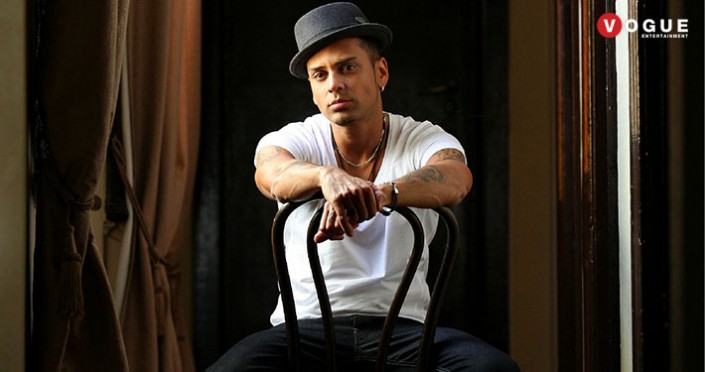 Hire Andrew DeSilva Effortlessly at Vogue Entertainment