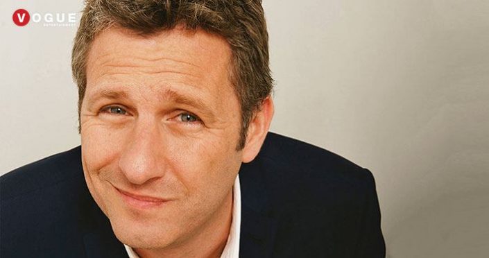 Effortlessly Book Adam Hills for Your Unforgettable Event