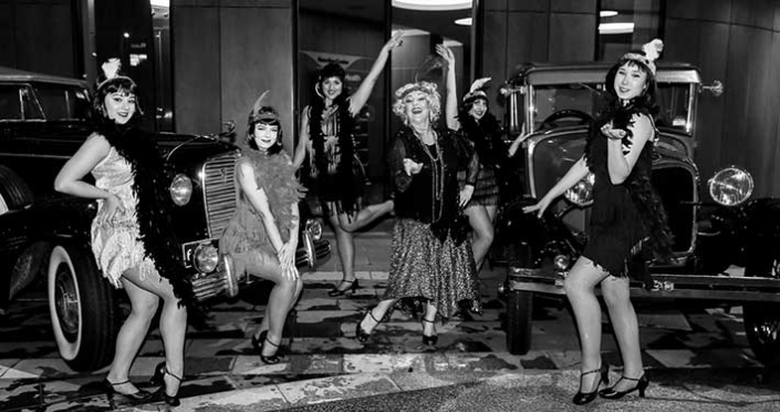 Plan a Great Gatsby Themed Party: 10+ Tips & Ideas